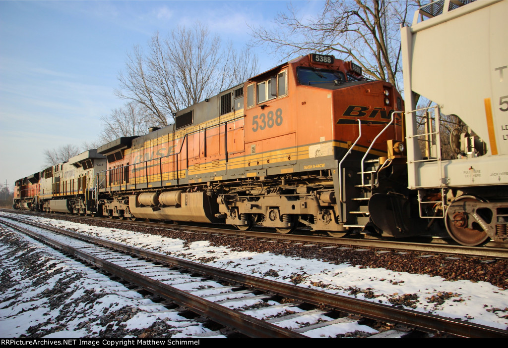 BNSF 5388